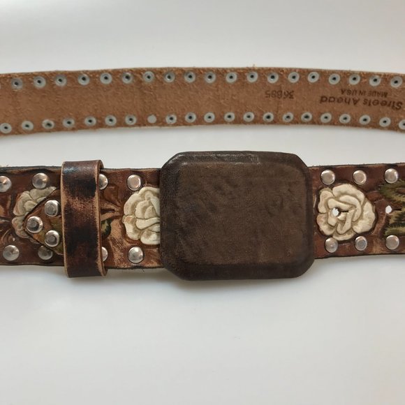 Streets Ahead | Accessories | Vintage Streets Ahead Tooled Roses ...